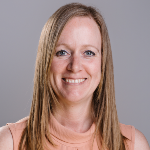 Robyn Fennell's Instagram, Twitter & Facebook on IDCrawl